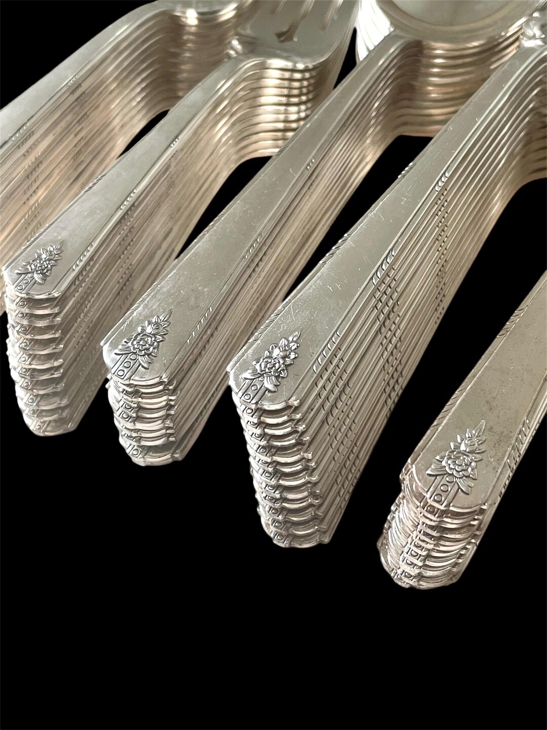 1949 Flatware Set Service for 12 With Serving Utensils Linda Pattern ...