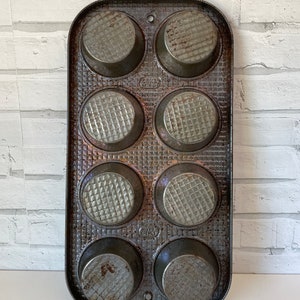 Vintage 1950s EKCO Waffle Pattern Muffin Tin - Etsy