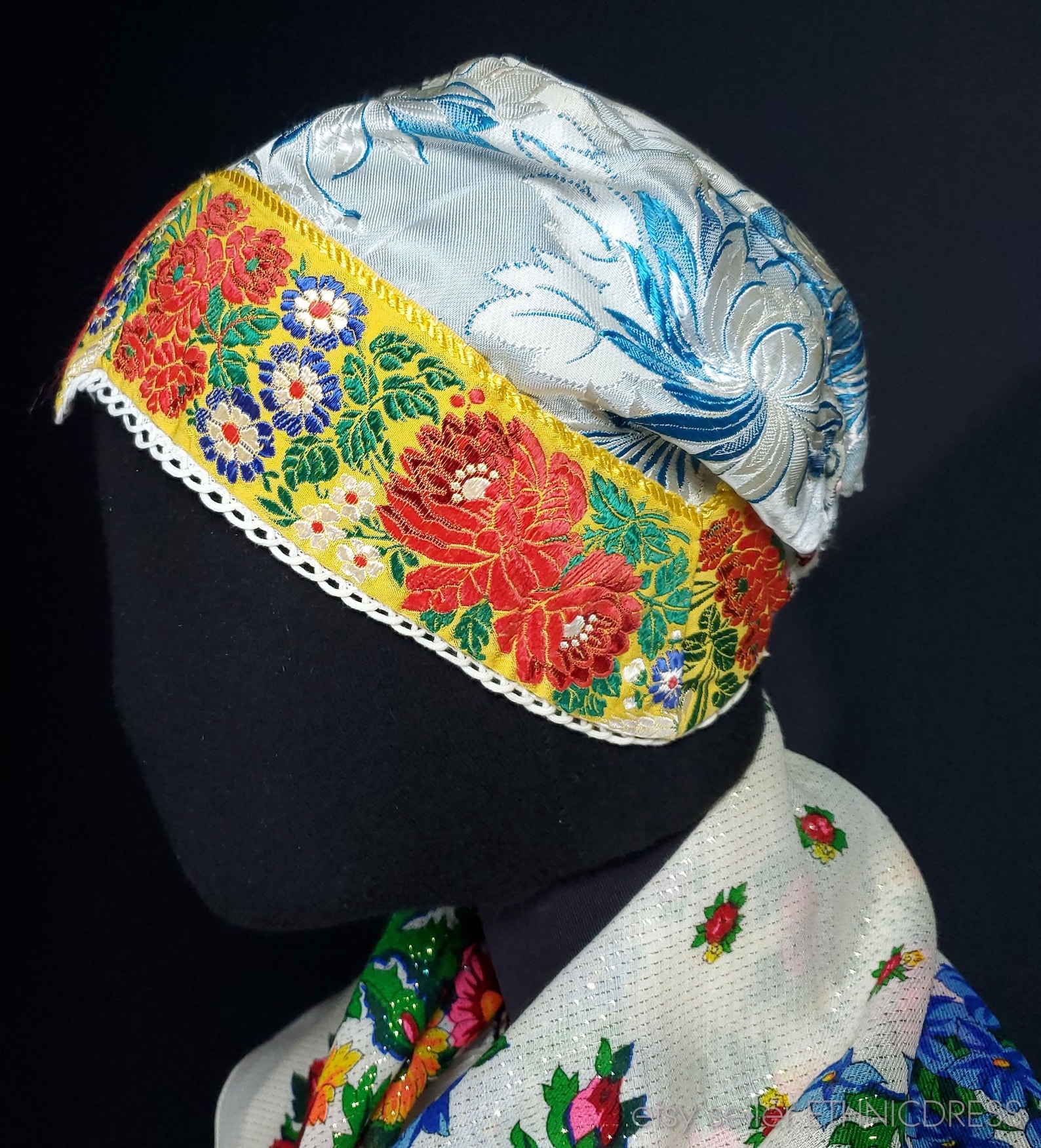 Vintage Rusyn Woman's Folk Costume From Velky Lipnik, Slovakia | Spis ...