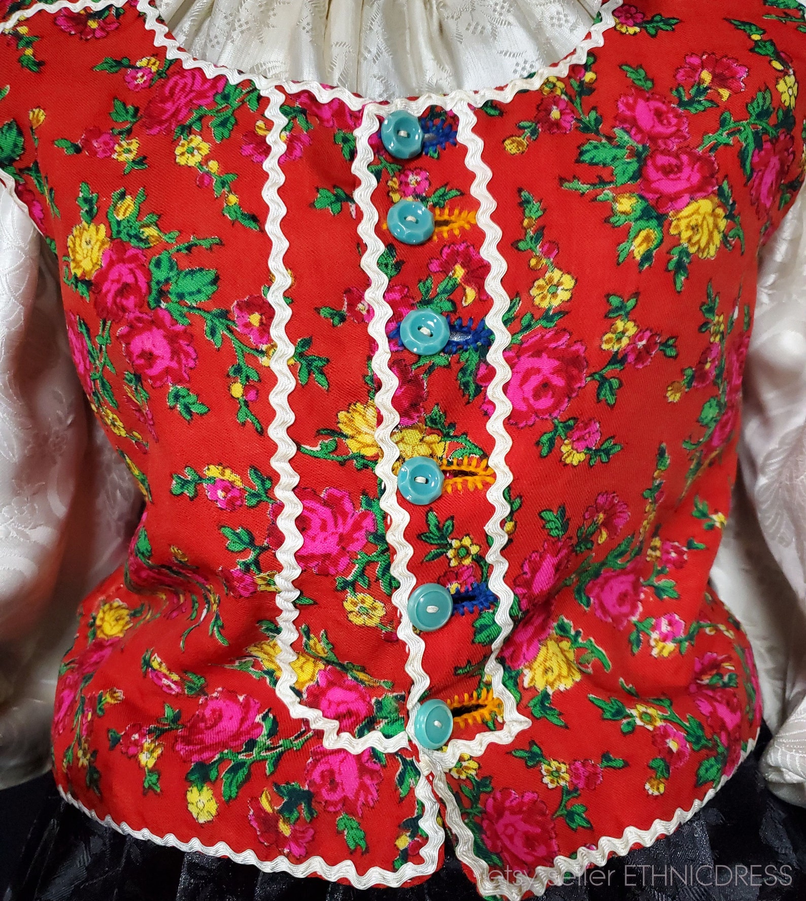 Vintage Rusyn Woman's Folk Costume From Velky Lipnik, Slovakia | Spis ...