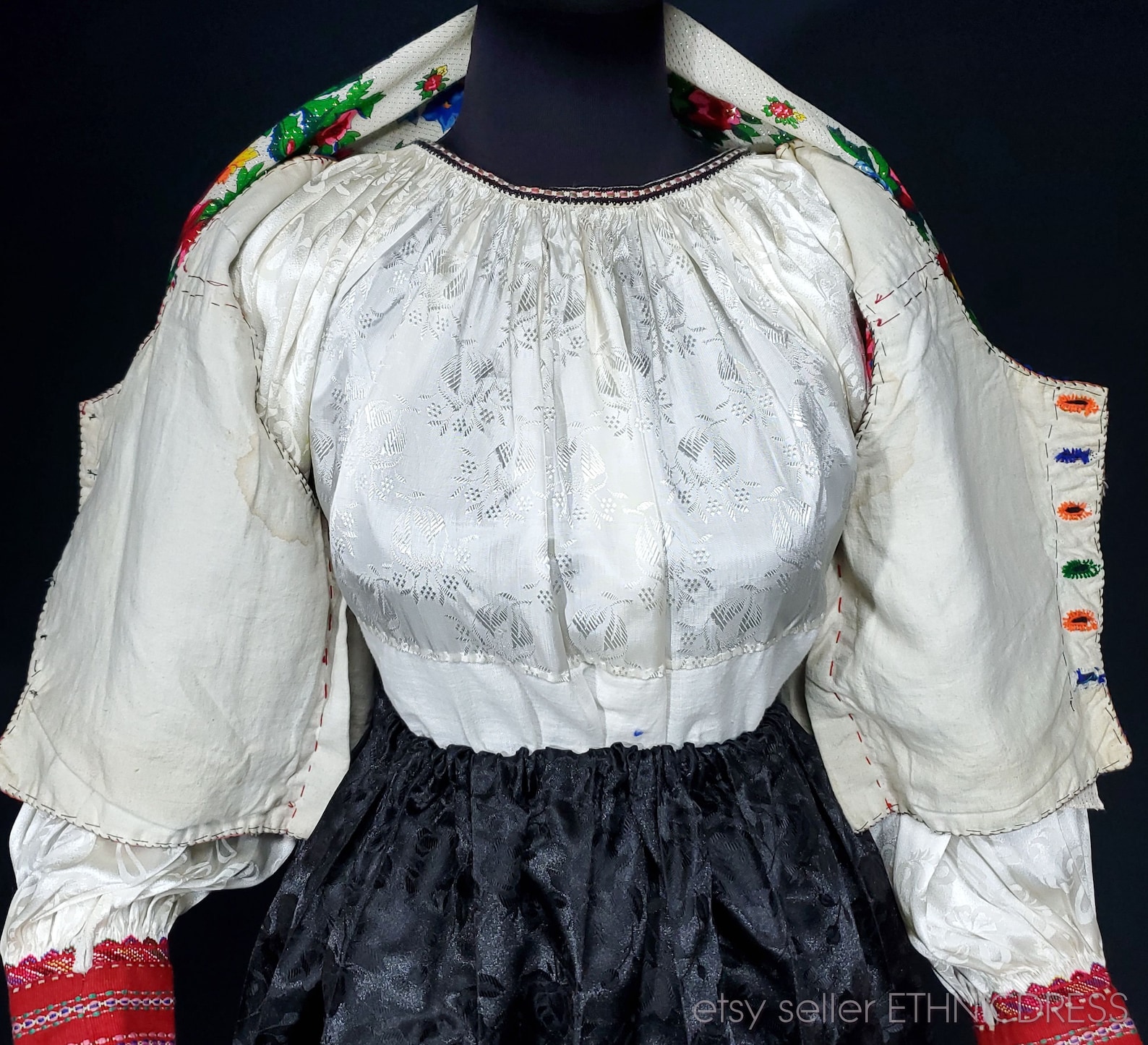 Vintage Rusyn Woman's Folk Costume From Velky Lipnik, Slovakia | Spis ...