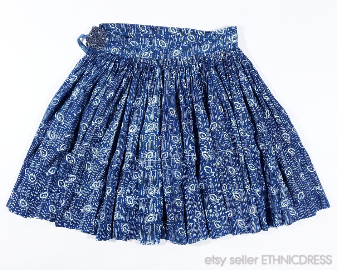 Vintage Slovak Folk Costume Skirt From Zahorie, Slovakia | Indigo ...