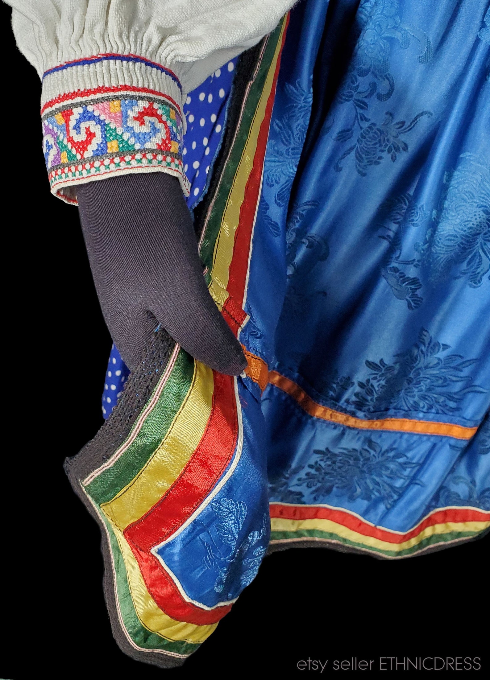 Carpatho-rusyn Woman's Folk Costume From Zakarpattya - Etsy