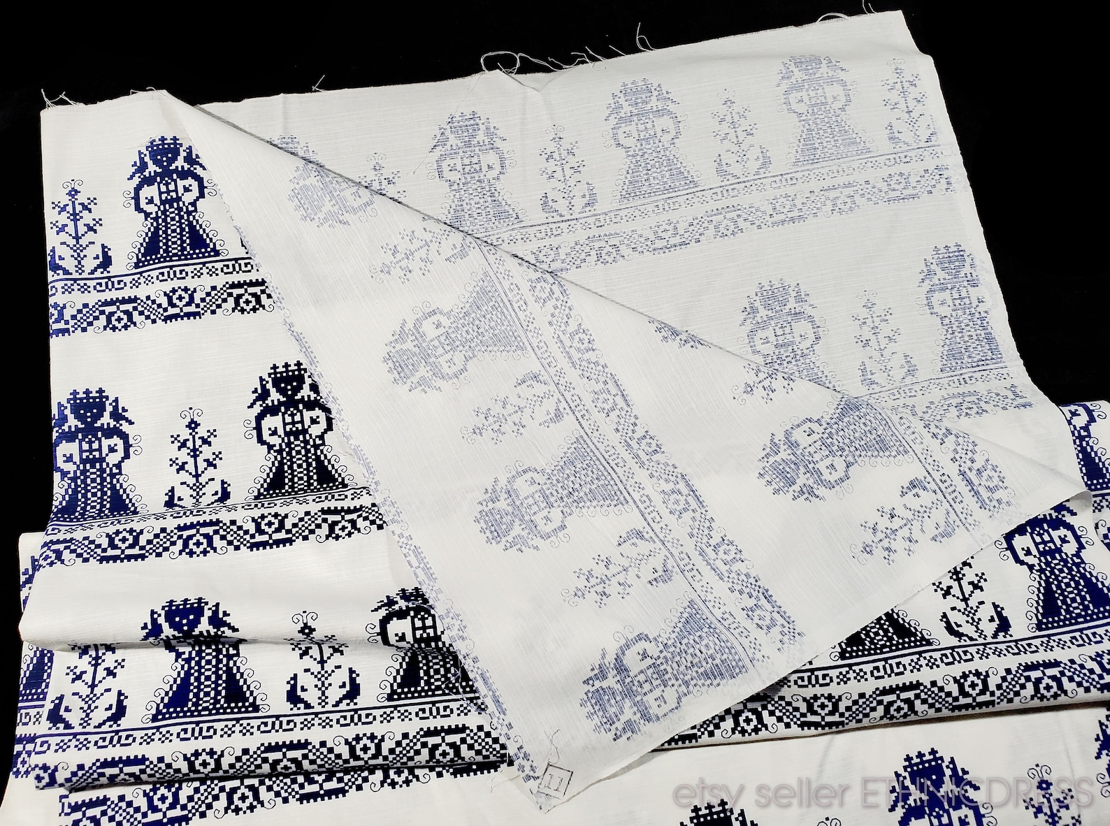 VINTAGE European folk art fabric for sewing projects 59 | Etsy