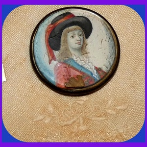 18th - 19th Century Button, Hand Painted Portrait on Parchment Paper ...