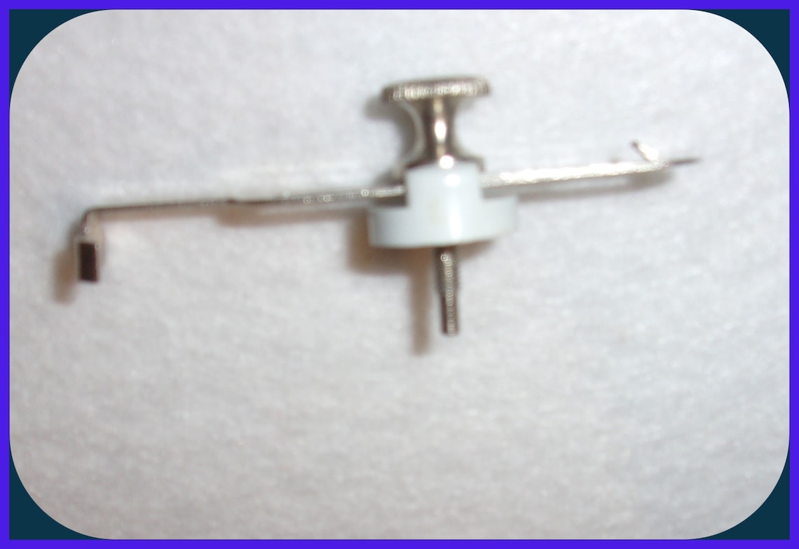 Vintage Original Singer 161172 Seam Guide, Seam Cloth Hem Guide, Thumb ...
