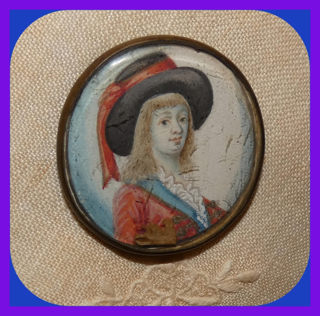 18th - 19th Century Button, Hand Painted Portrait on Parchment Paper ...