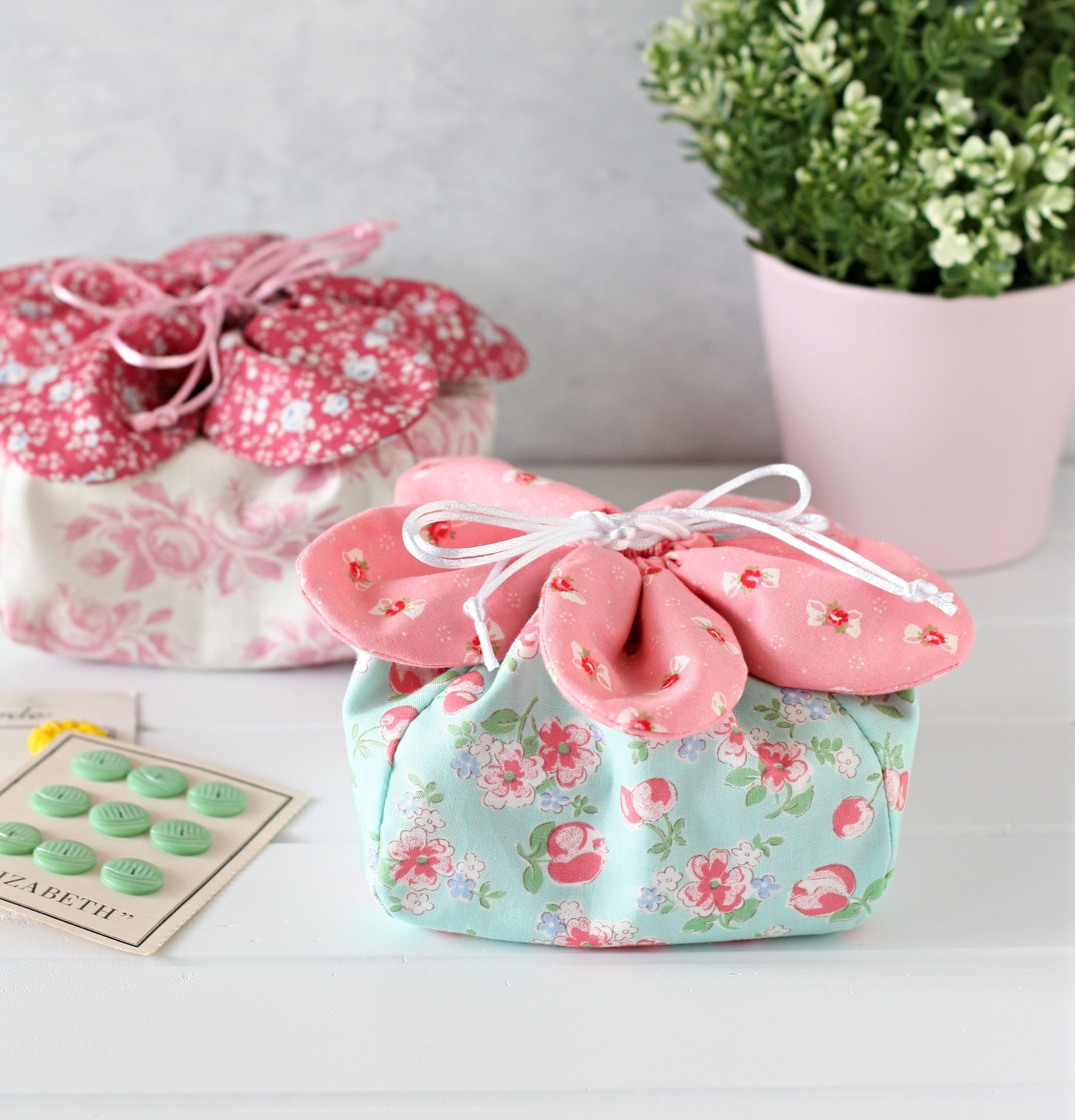 Flower Power Pouch PDF Sewing Pattern - Etsy