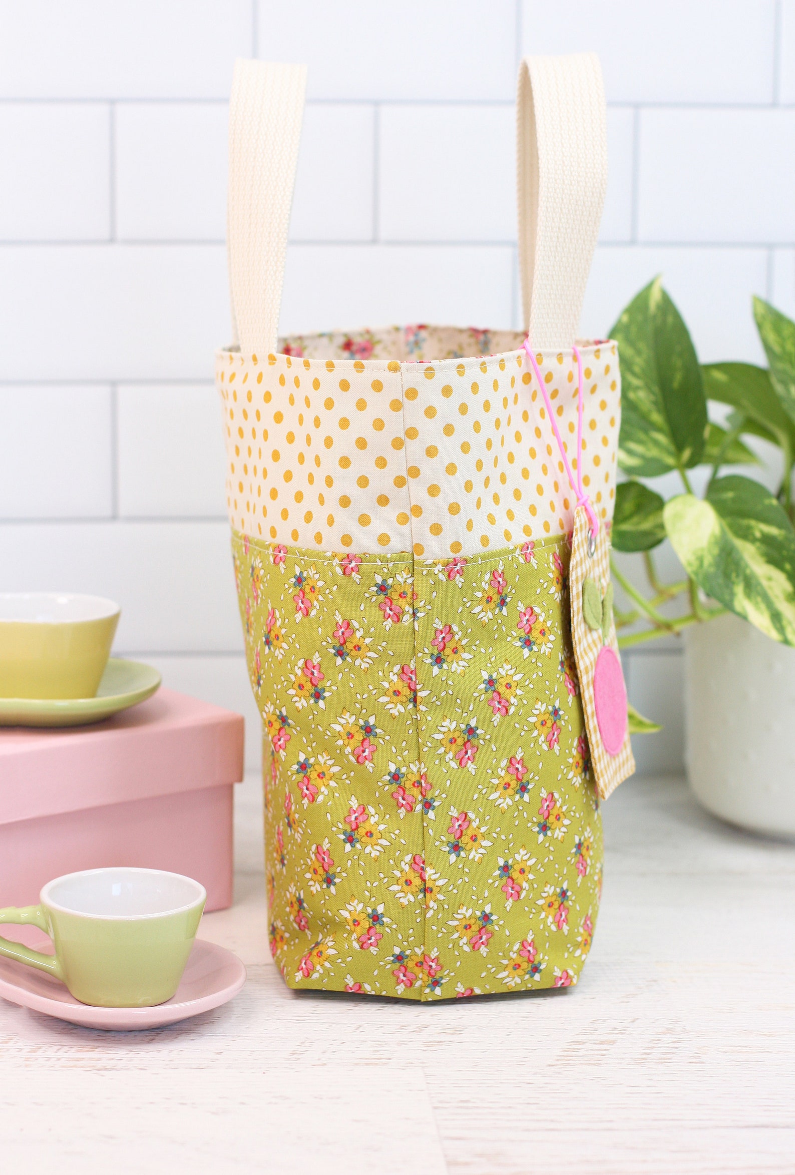 All Seasons Gift Tote PDF Sewing Pattern; Reusable Bag; Fabric Gift Bag ...