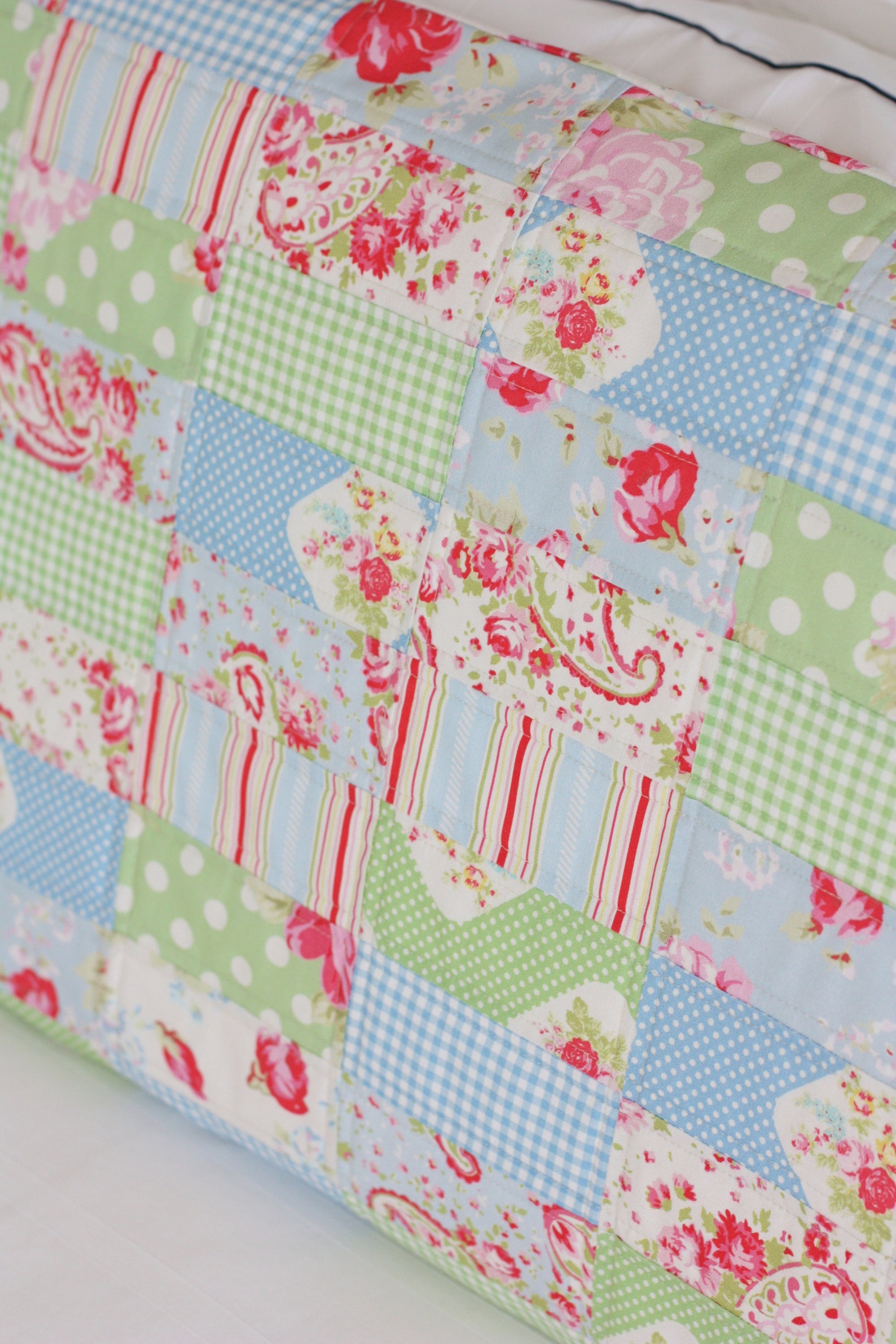 Pretty Patchwork Pillow Sham PDF Sewing Pattern, Pillow Case, Pillow ...