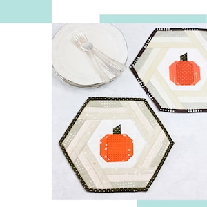 Hexie Pumpkin Placemat PDF Sewing Pattern; Fall Decor; Pumpkin Table Mat; Quilted Placemat ...