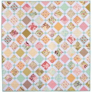 Lucky Charm Quilt PDF Sewing Pattern; Charm Square Friendly; Beginner ...
