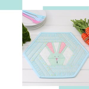 Hexie Bunny Placemat PDF Sewing Pattern; Easter Decor; Bunny Placemat ...