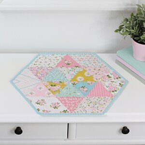 Splendid Star Table Topper PDF Sewing Pattern; Quilted Table Topper ...