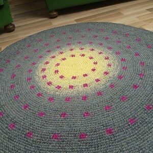 Cute Spotted Round Rug, 50'' in Diameter, Hand Crocheted, Made to Order ...