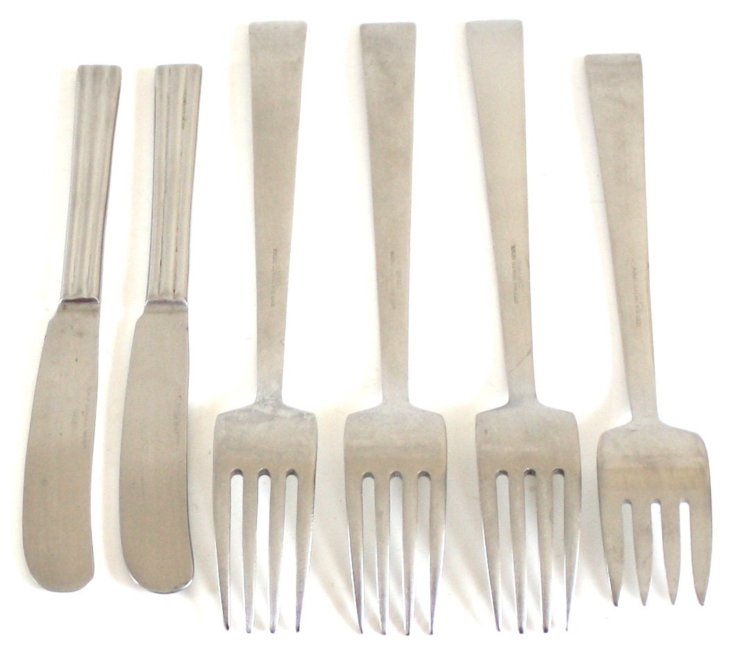 Gense Thebe Stainless Flatware: Salad Fork, Flat Butter Spreaders ...