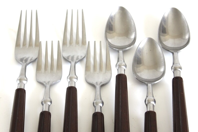 Oxford Hall Stainless Flatware Fashion Wear Brown Plastic Handle ...