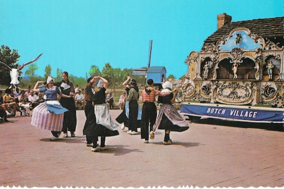 Dutch Folk Dancing at the Dutch Village Holland Michigan | Etsy