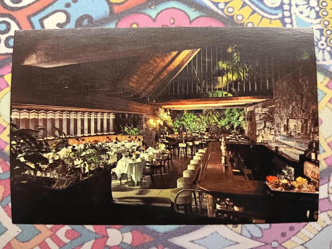 Canlis - World's Most Beautiful Restaurant - Waikiki, Honolulu - Hawaii ...