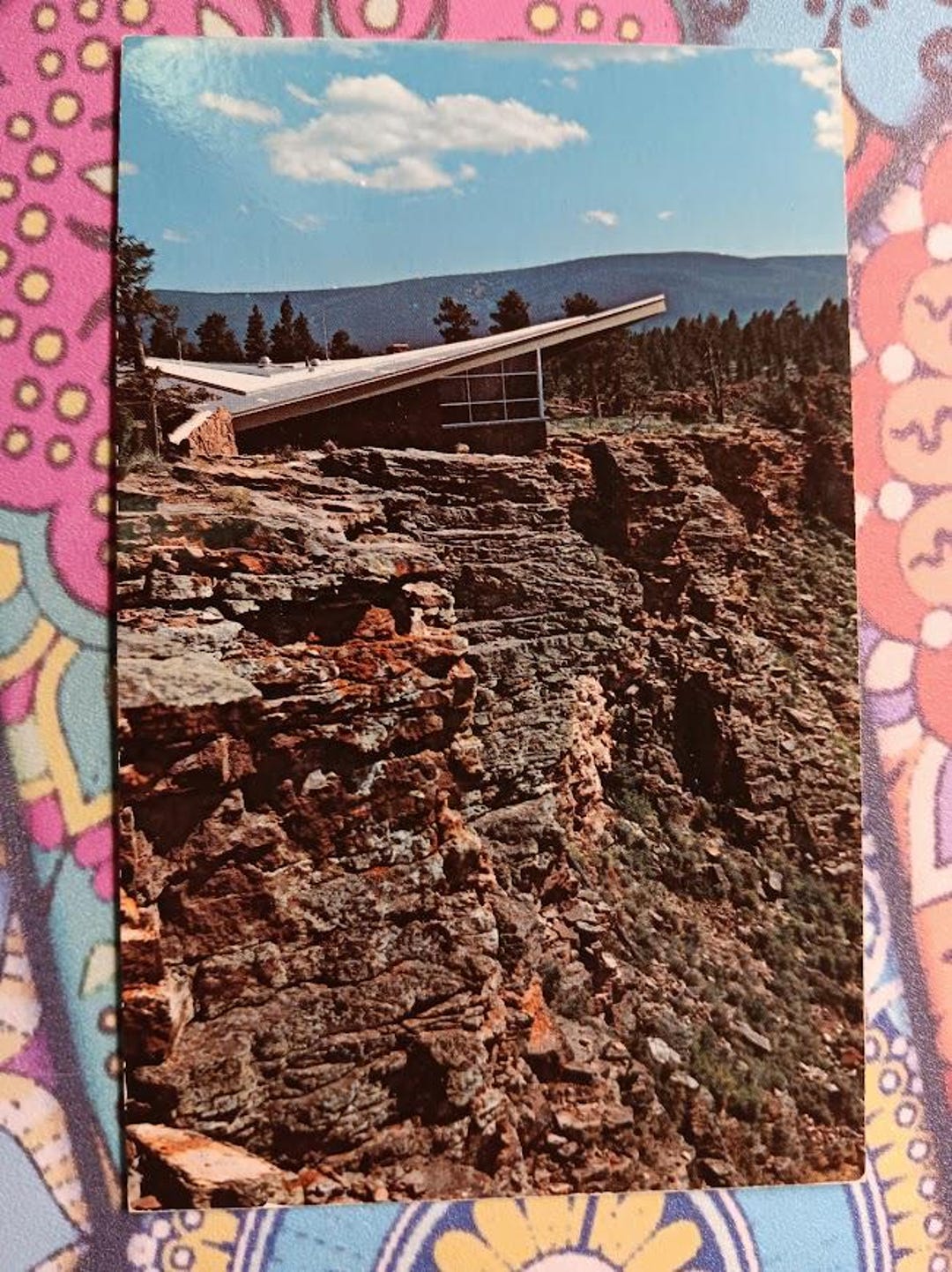 Red Canyon Visitor Center - Flaming Gorge National Recreational Area ...