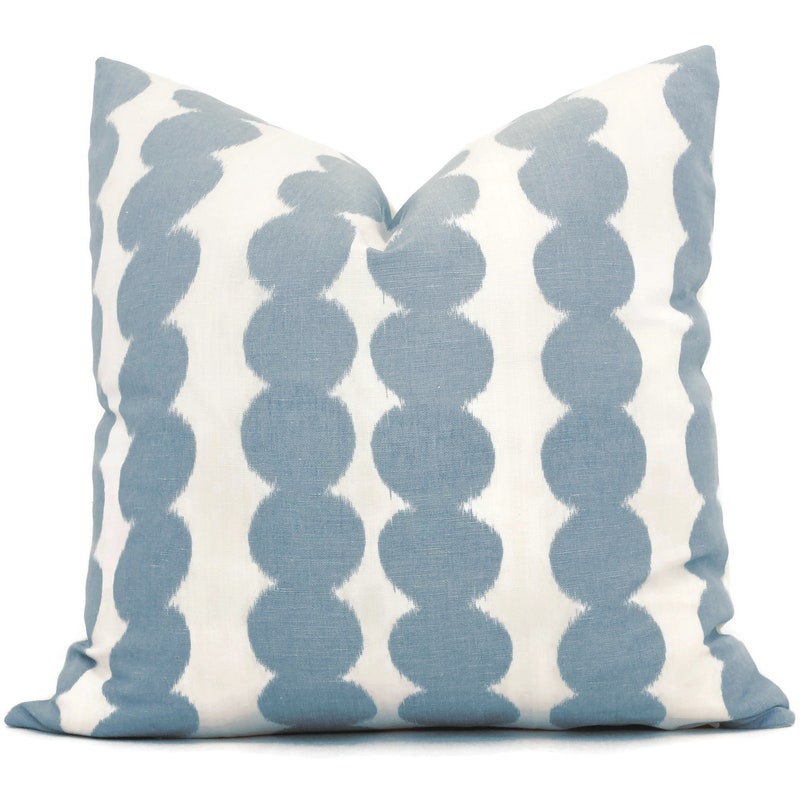 Circle Pillow - Etsy