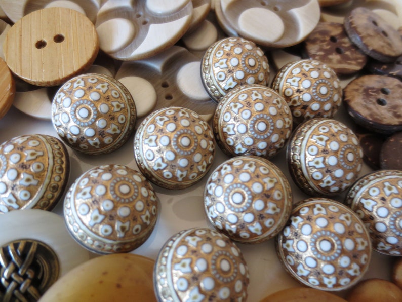 Bulk Buttons Assortment Boho Rustic Mix Brown Neutral 125 | Etsy