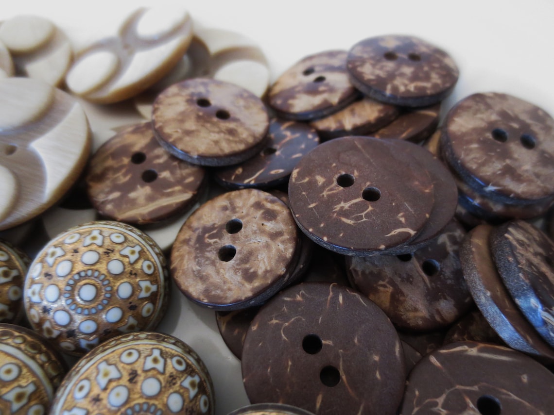 Bulk Buttons Assortment Boho Rustic Mix Brown Neutral 125 Pieces Sets ...