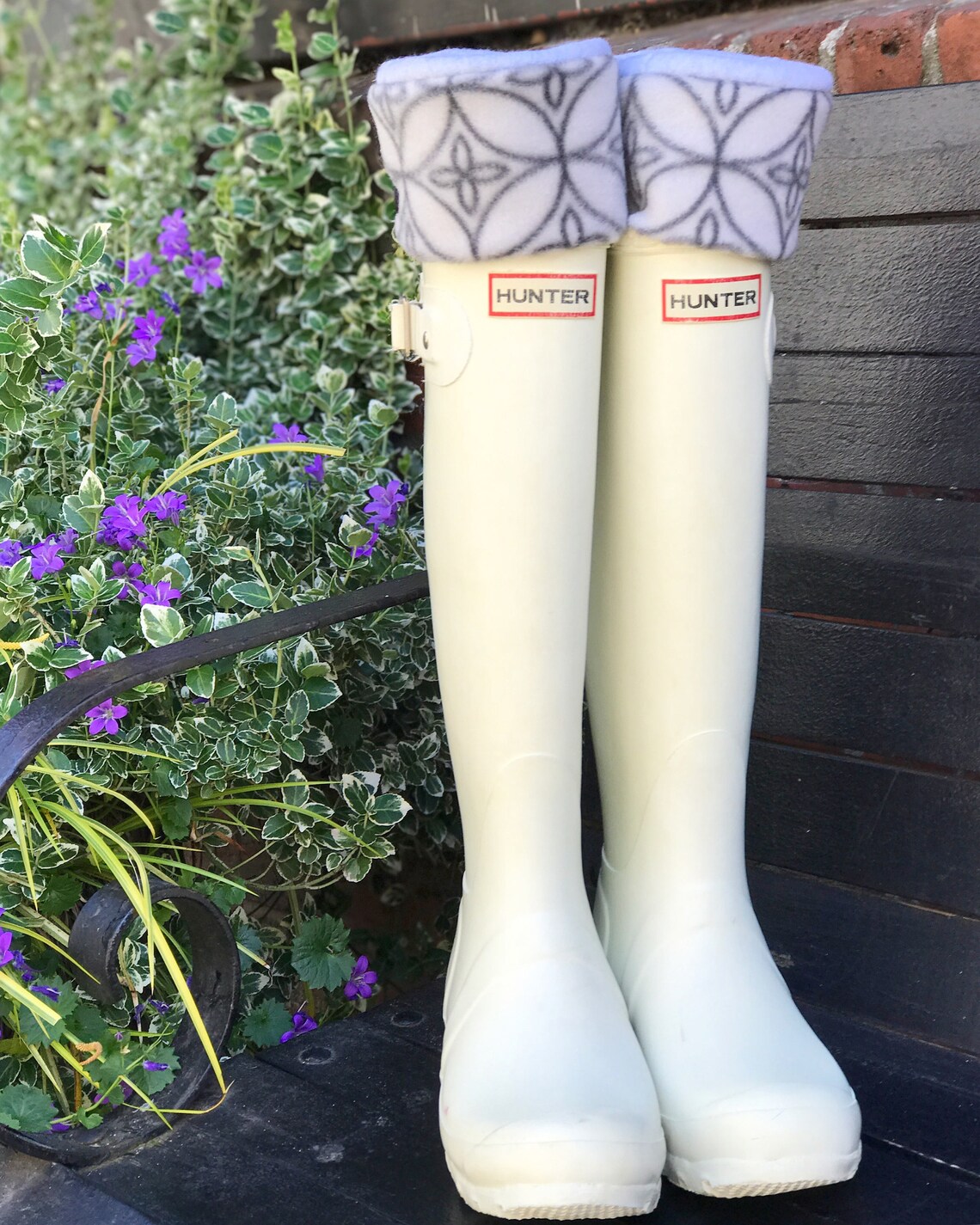 SLUGS Fleece Rain Boot Liners in Grey With a Geometric | Etsy