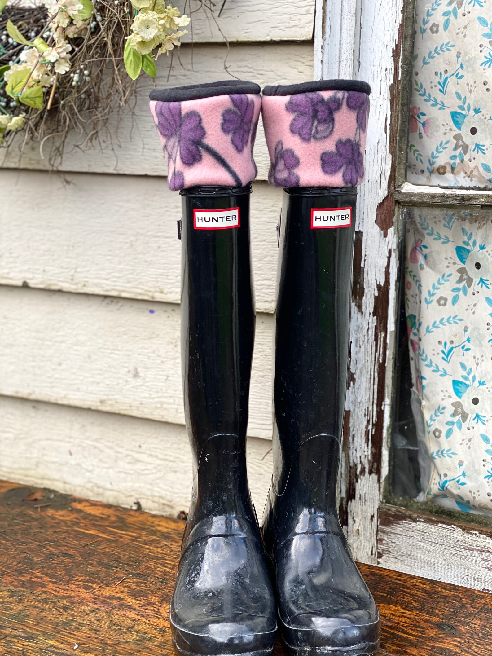 SLUGS Fleece Rain Boot Liners Black With A Blush Purple Floral - Etsy