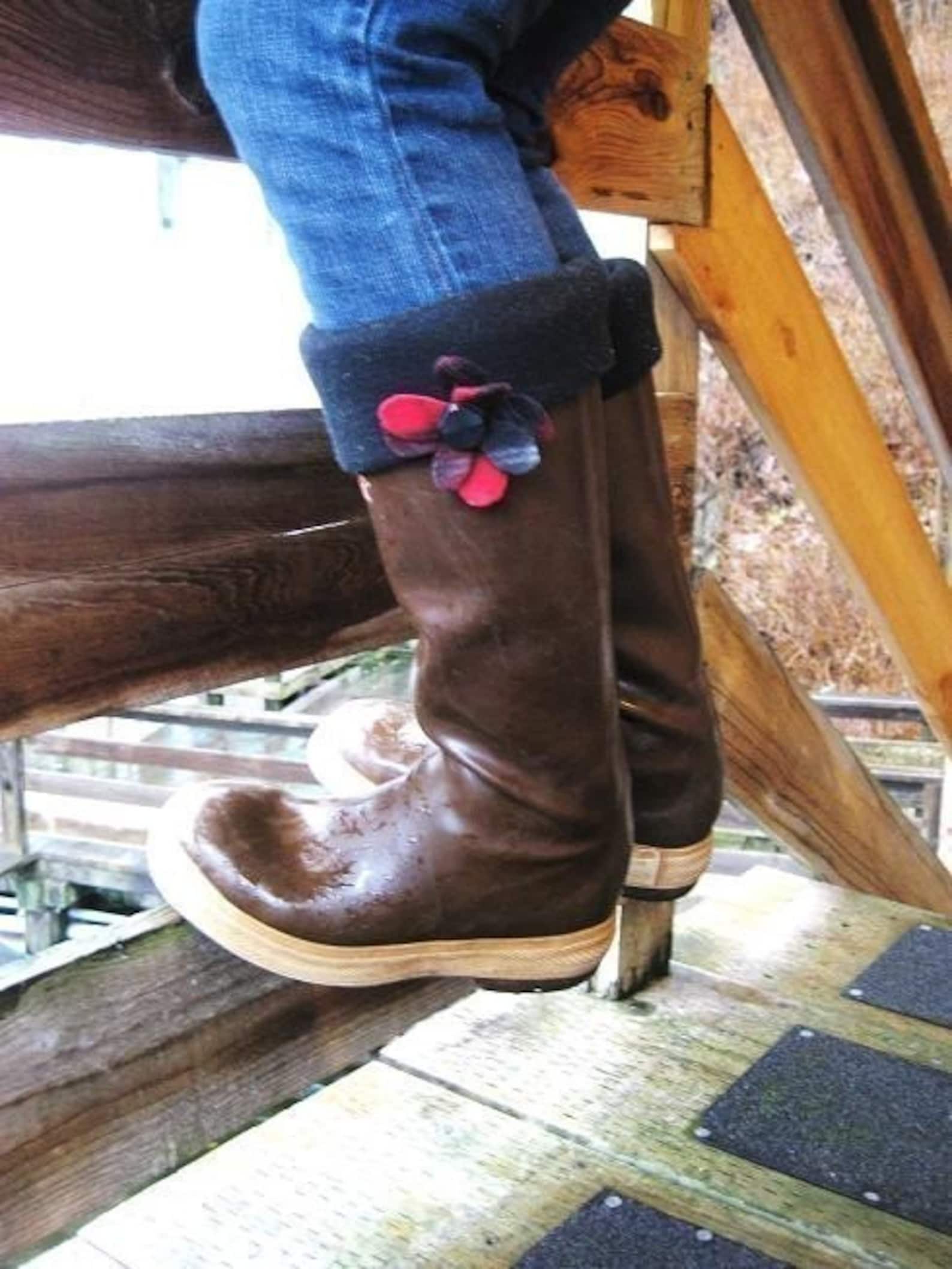 SLUGS Fleece Rain Boot Liners Solid Black With a Red and Black - Etsy