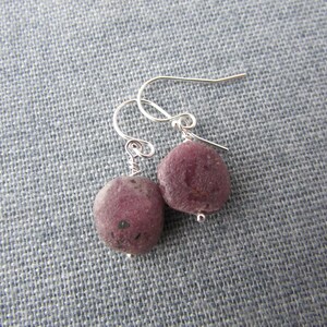 Raw Ruby Earrings, Rough, Tumbled Ruby, Gemstone Nuggets, Simple Small Dangle Earrings - Etsy