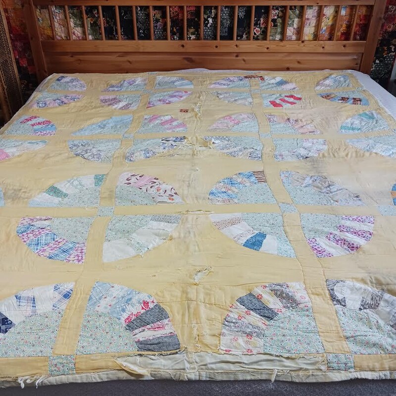 Vintage Fan Quilt - Etsy
