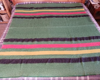 Trapper Point Blanket | Etsy