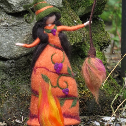 Elena Felted Druid Woman/witch Neddle Felted and Wet Felted - Etsy
