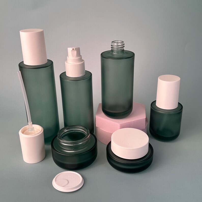 30ml - 150ml Lotion Pump Bottle & Face Cream Jar, Matte Green Glass ...