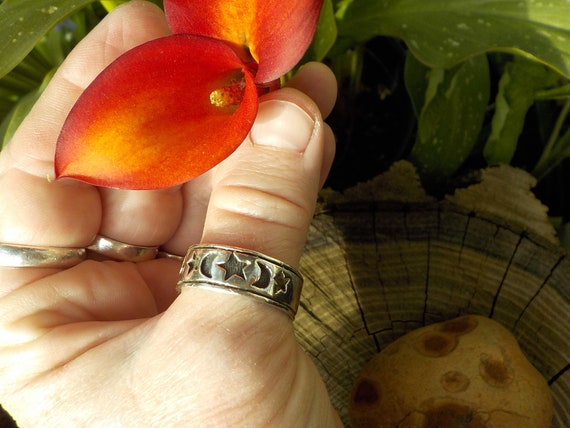 Size 11+ Vintage Sterling Star Crescent Moon Sun Band… - Gem