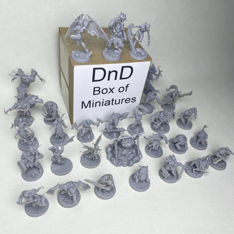 DND Monster Box of Miniatures 23mm–32mm Monster Manual Models Varying ...