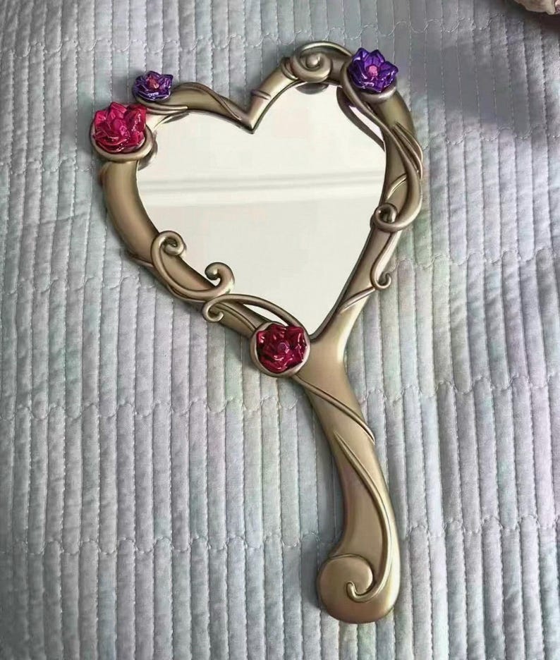 Barbie Movie Diamond Castle Mirror Handheld Movie Accurate Alexa Liana ...
