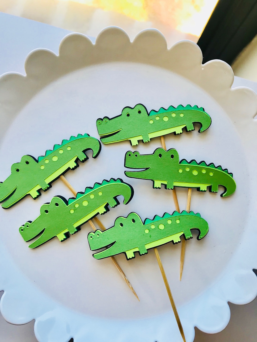 Alligator Cupcake Toppers, Zoo Jungle Safari Birthday, Set of 12 - Etsy