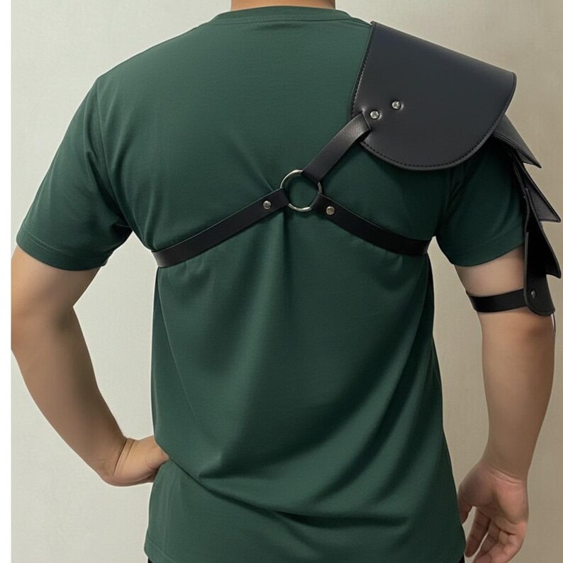 Unisex Leather Shoulder Armor – Medieval Viking Pauldron - Etsy