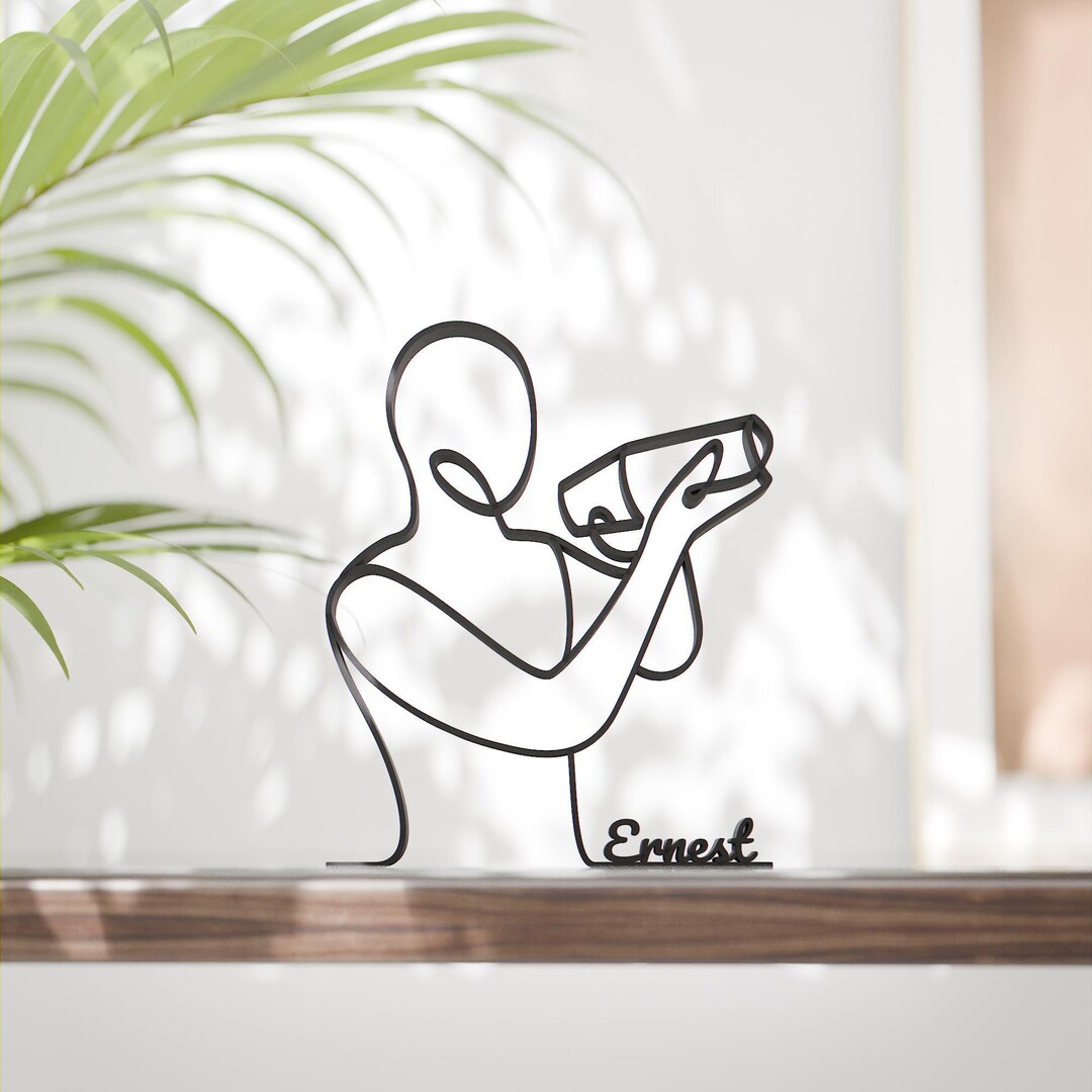 Personalized Bartender Figure - Minimalist Line Art Sculpture - Etsy