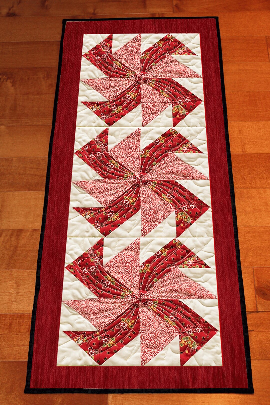Peppermint Swirl Quilt Pattern - Etsy