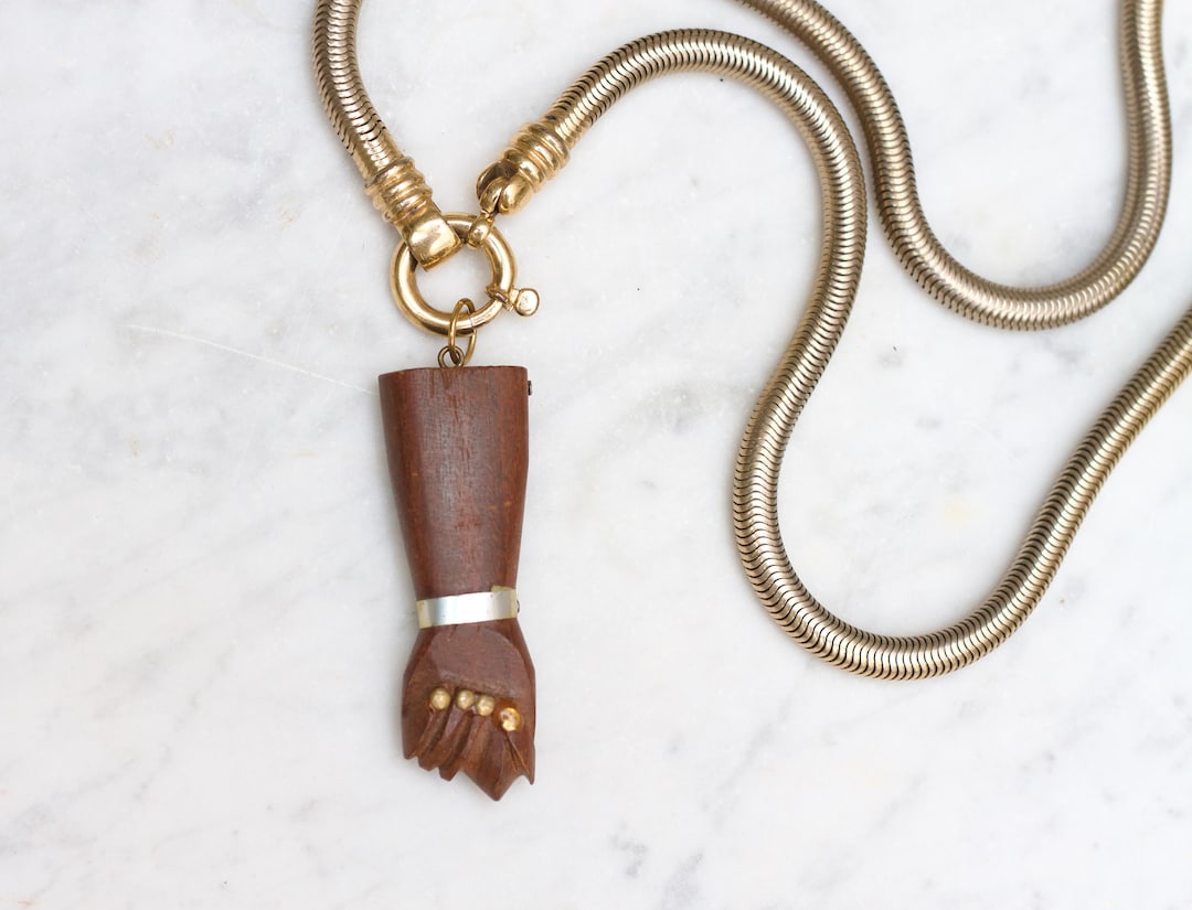 Large Wooden Figa Hand Long Necklace - Large Mano Fico Pendant on ...