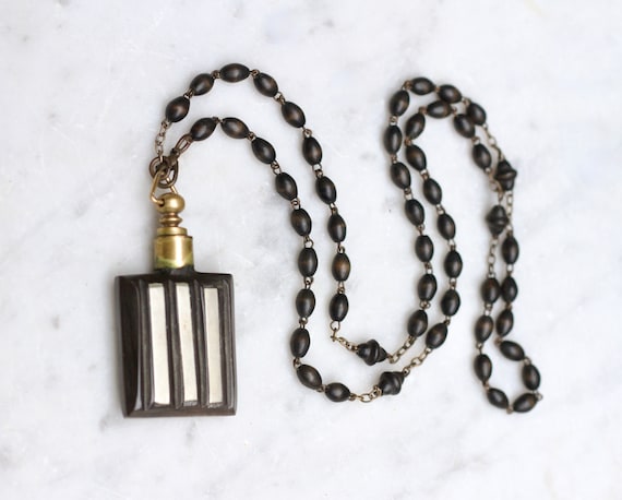 Poison Bottle Necklace - Art Deco Cow Horn Black Snuf… - Gem