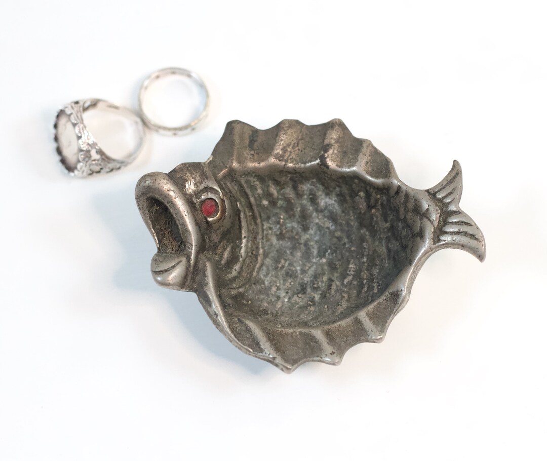 Fish Shaped Ring Dish - Silver Tone Brass Footed Bowl Jewellery or ...