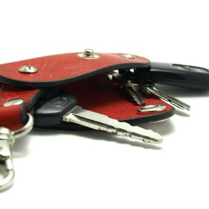 Unique Keychain Key Holder From Red Cowhide Holds 4-6 Regular Keys or ...