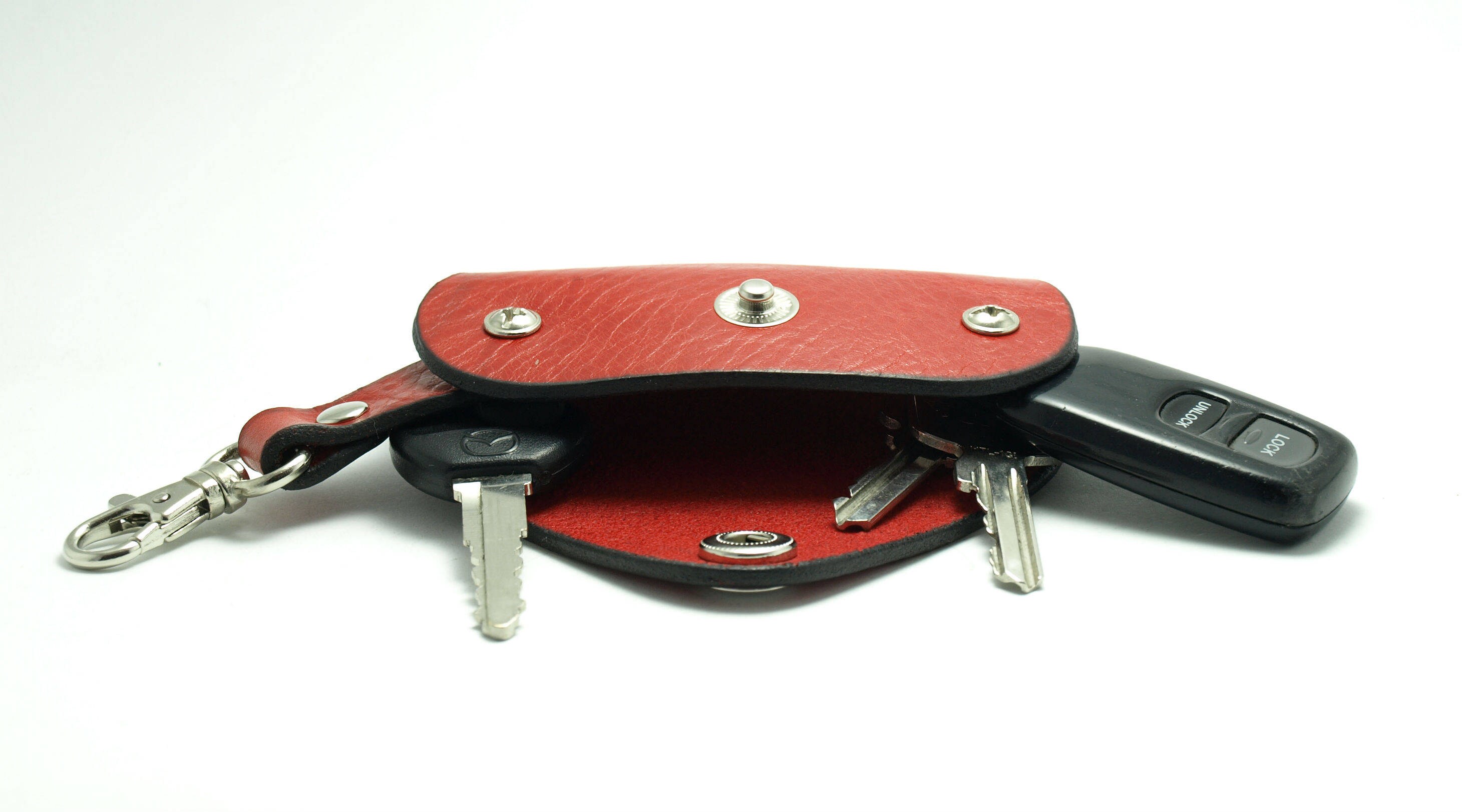 Convenient big keychain from cowhide Holds 4-6 regular keys | Etsy