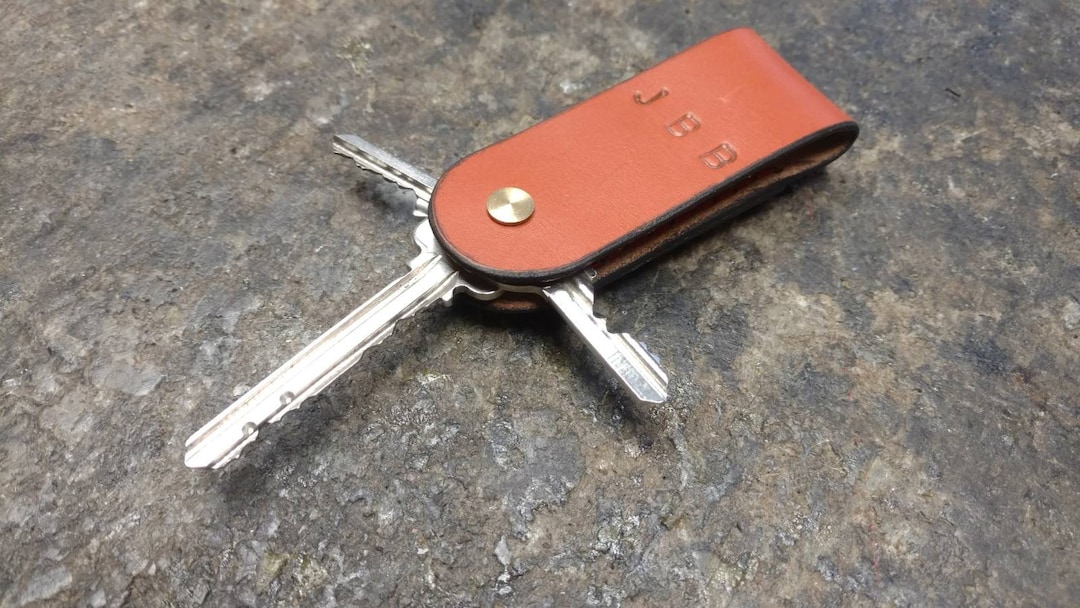 Comfortable Belt Keychain Slim Compact Max 3 Key Holder From Thick ...