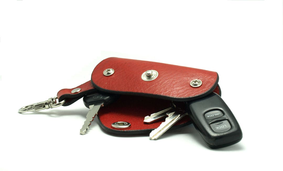 Unique Keychain Key Holder From Red Cowhide Holds 4-6 Regular Keys or ...