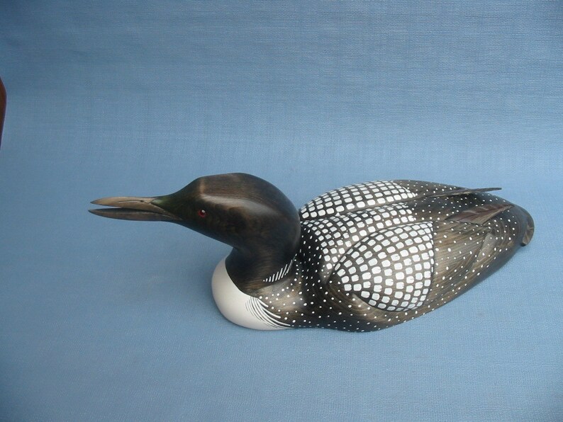 Hand carved Magnum Common Loon Decoy Robert Kelly Woodcarving | Etsy